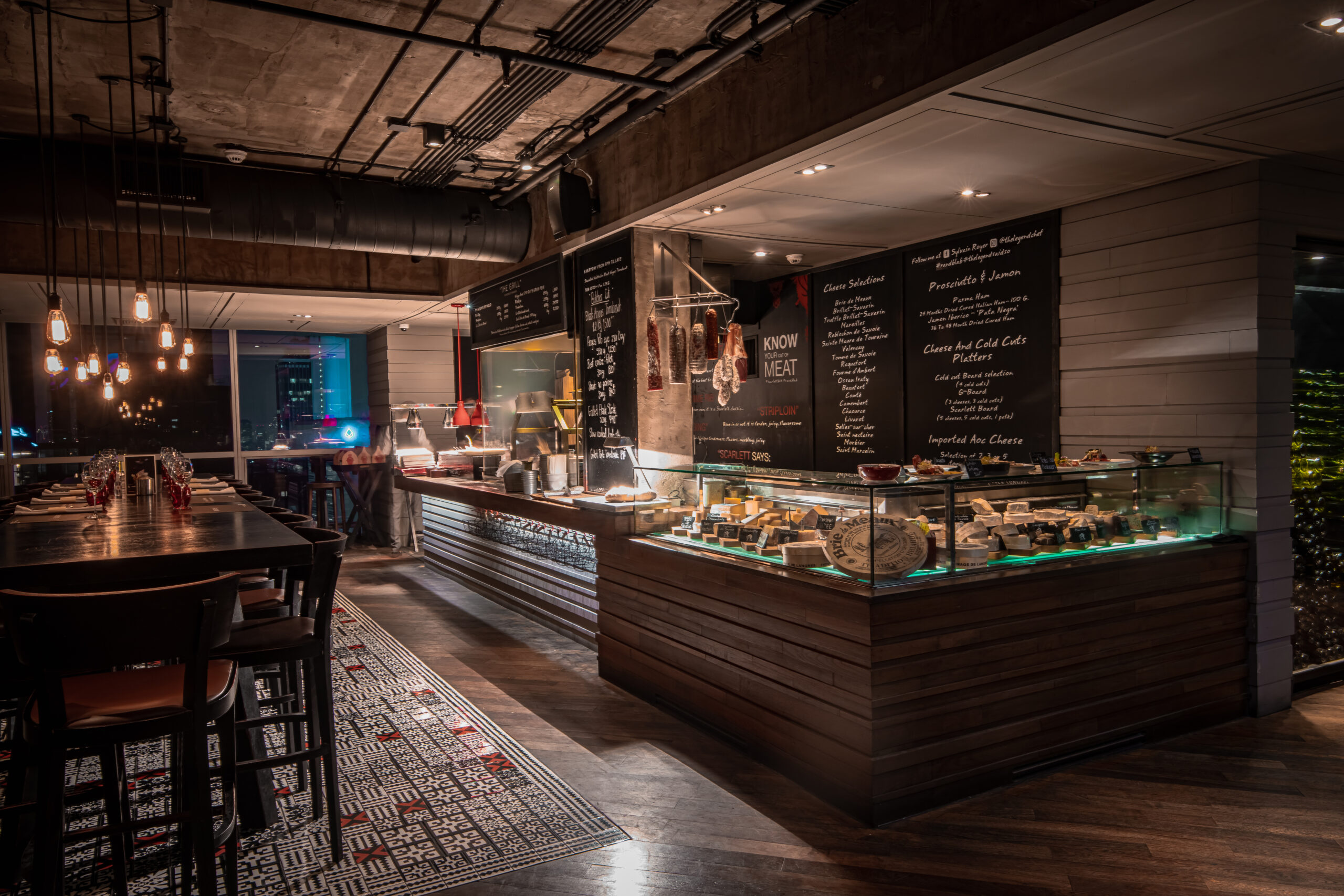 Scarlett Bangkok - R&B Lab