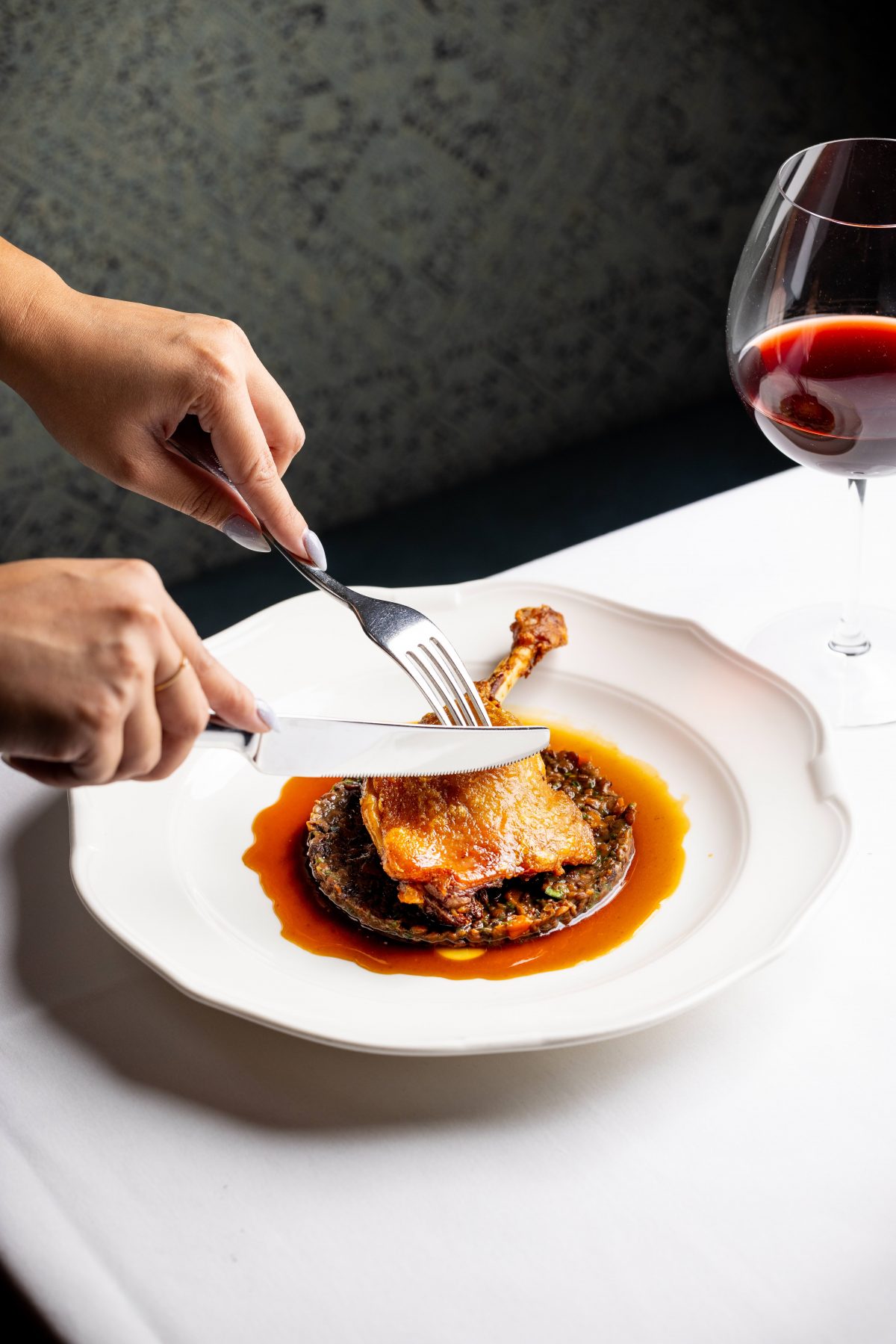 Shirley Brasserie | American Brasserie in Los Angeles